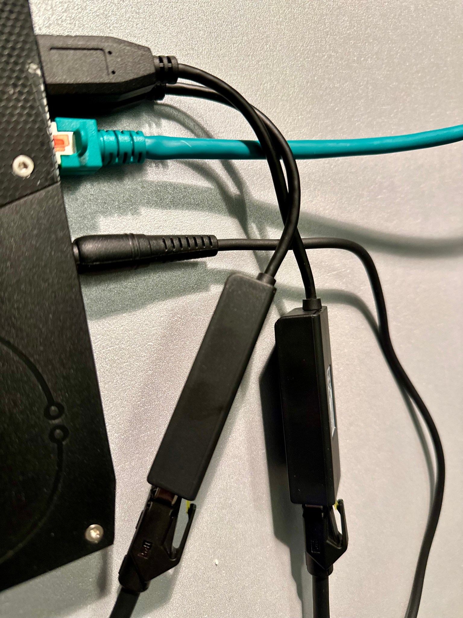 How to combine two USB 3.0 Gigabit Ethernet adapters as an external ...